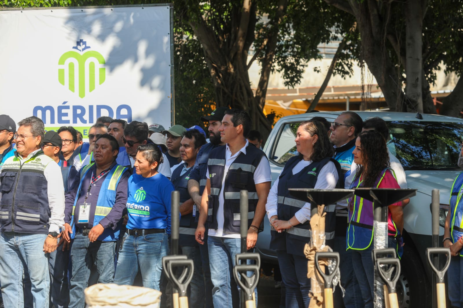 Todo el Ayuntamiento a las calles para atender el bacheo en Mérida ...