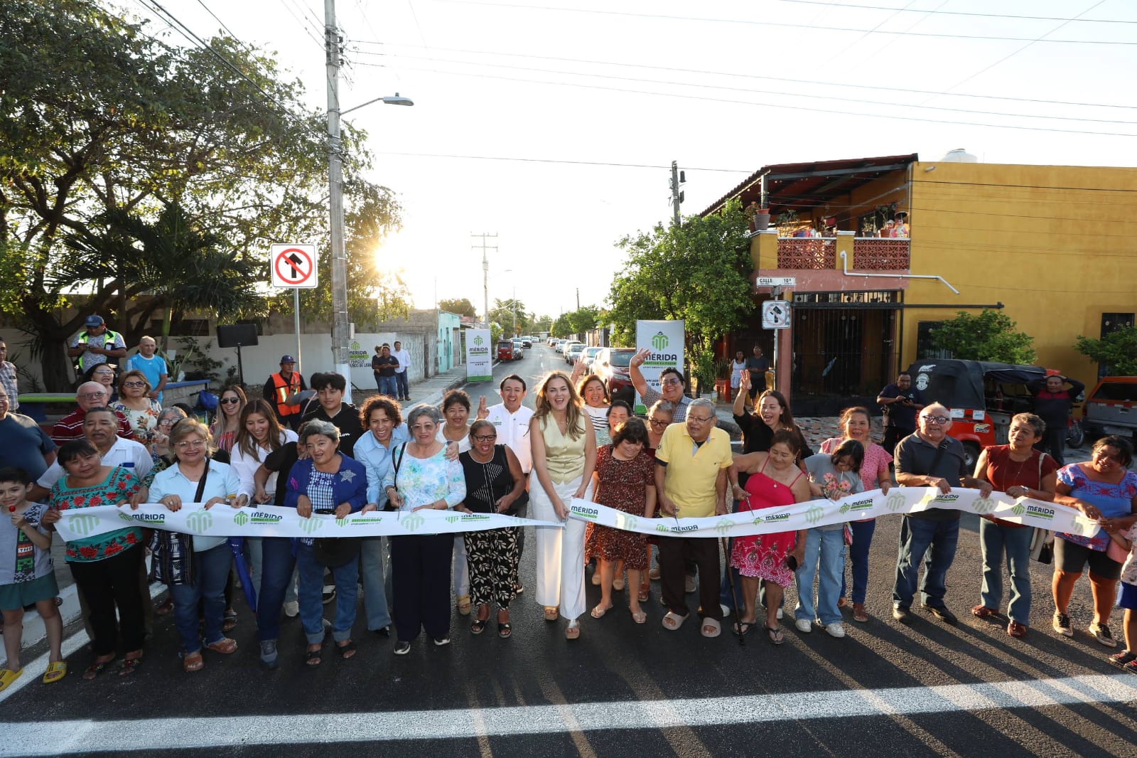Entrega mejoras en infraestructura urbana y espacios públicos en vergel ...