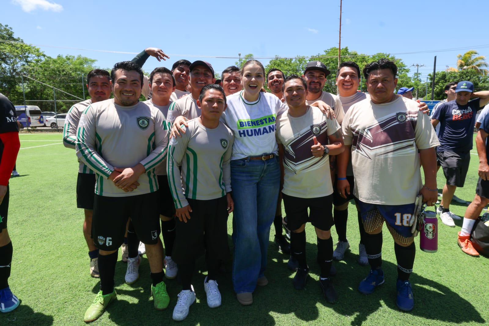 Cecilia Patrón reconoce a papás que construyen una mejor Mérida dentro ...